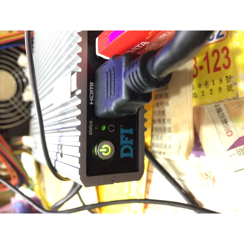 DFI EC700 .工業電腦 | 蝦皮購物