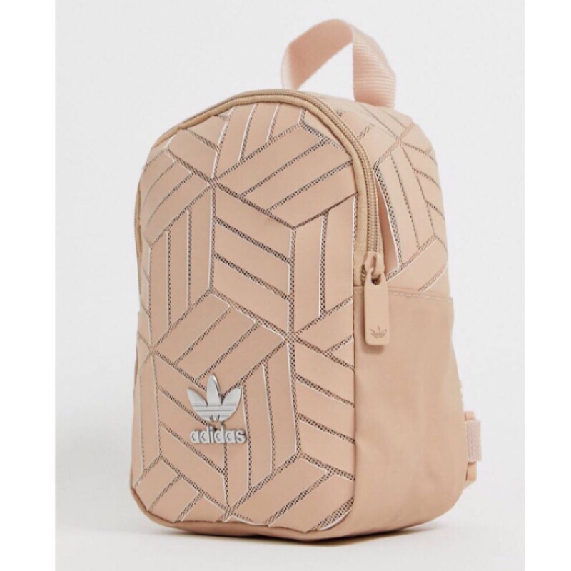 adidas Mini 3D 愛迪達 背包 側背包 包包 小後背包 化妝包 三宅一生 正品 粉色 粉紅 藕色 黑色 立體 | 蝦皮購物