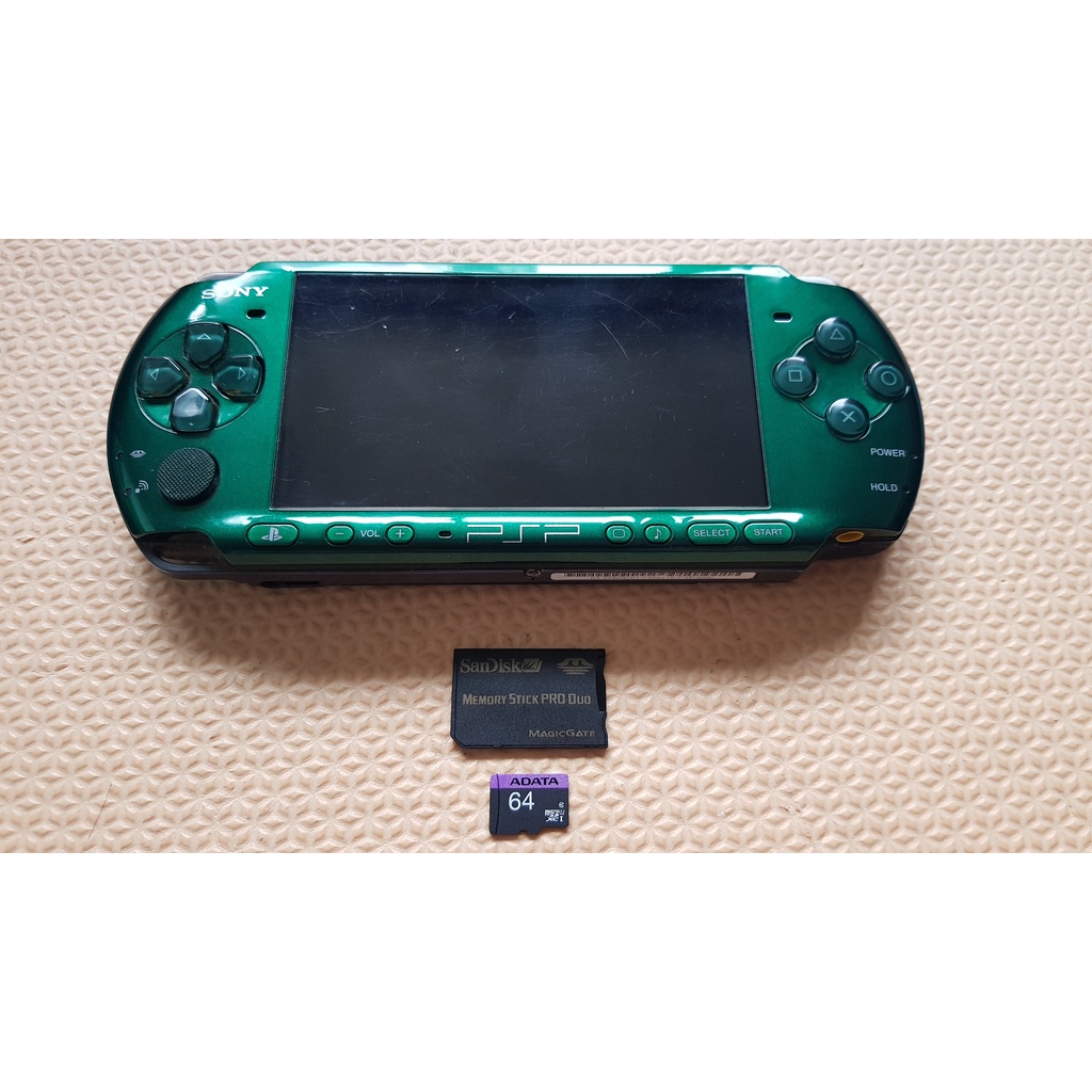 【回憶瘋】售 PSP日本限定機 墨綠色 (已改機.內建遊戲) 贈送32G套卡 8成5新 玩戰神不當機 | 蝦皮購物