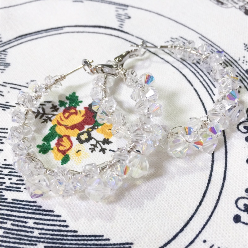 『Joanne studio』# 082 纏繞式 水晶耳環 銀色 設計師作品 Hand made 限量 | 蝦皮購物
