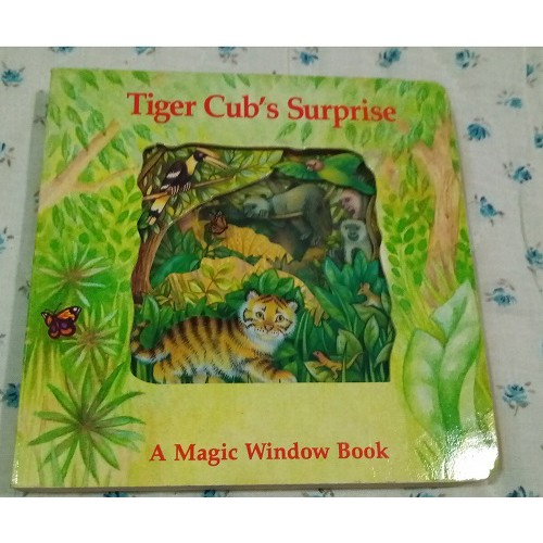 英文 透視圖片 可愛動物 童書 Tiger Cub's Surprise [a magic window book]英國 | 蝦皮購物