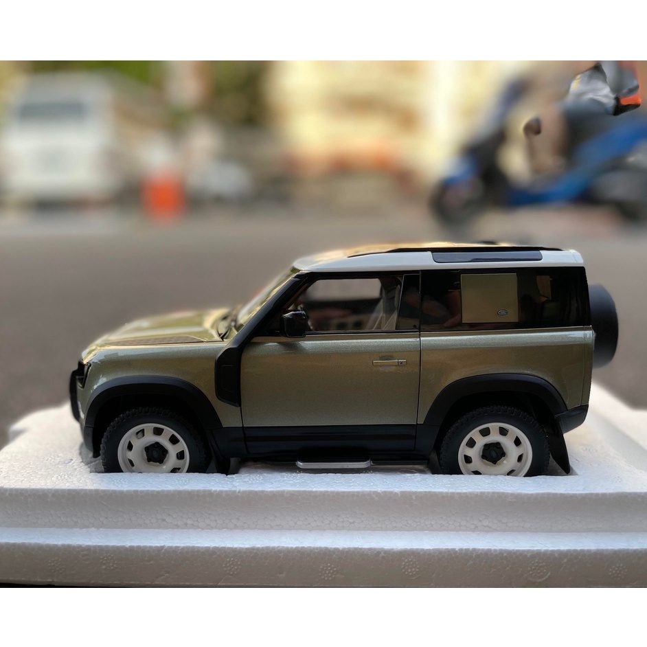 【原廠精品專賣】Land Rover New Defender 90 2020 1/18 模型車 | 蝦皮購物