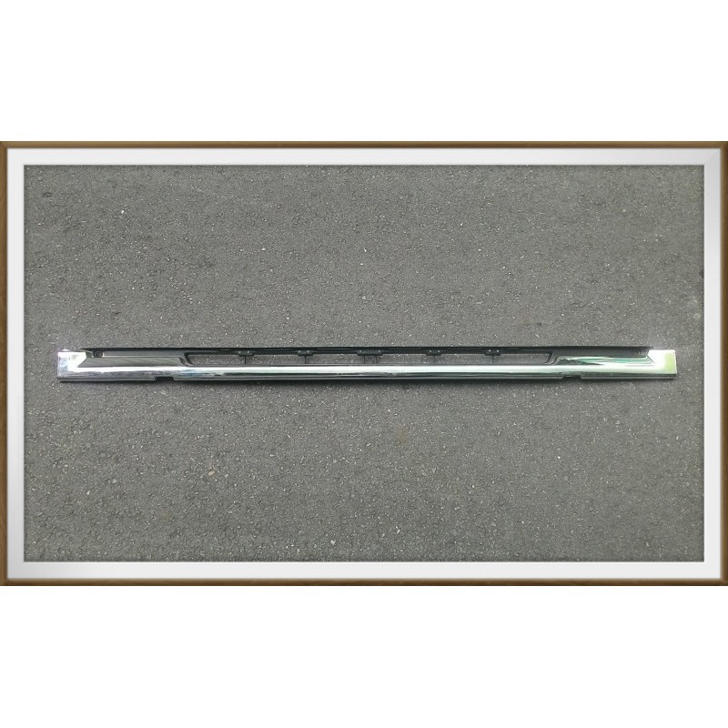 【帝益汽材】FUSO 福壽 F320 F330 F355 91~93年 水箱護罩 下 電鍍《另有賣噴水頭、方向燈、霧燈》 | 蝦皮購物