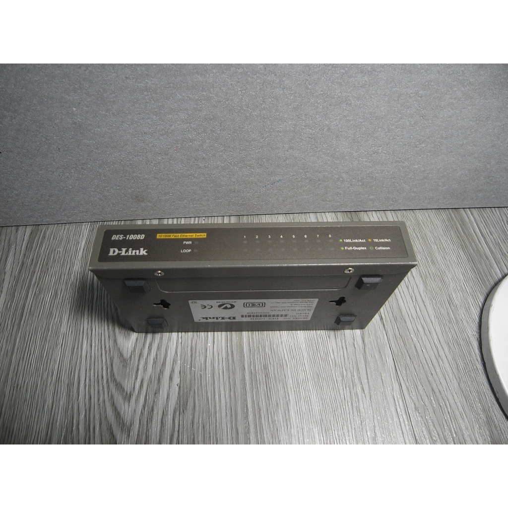 二手 D-LINK DES-1008D /L 8埠SWITCH HUB 桌上型乙太網路交換器 交換器 | 蝦皮購物