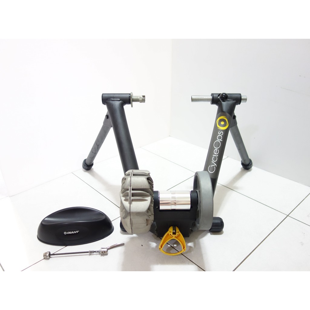 cycleops fluid2 油阻訓練台 | 蝦皮購物