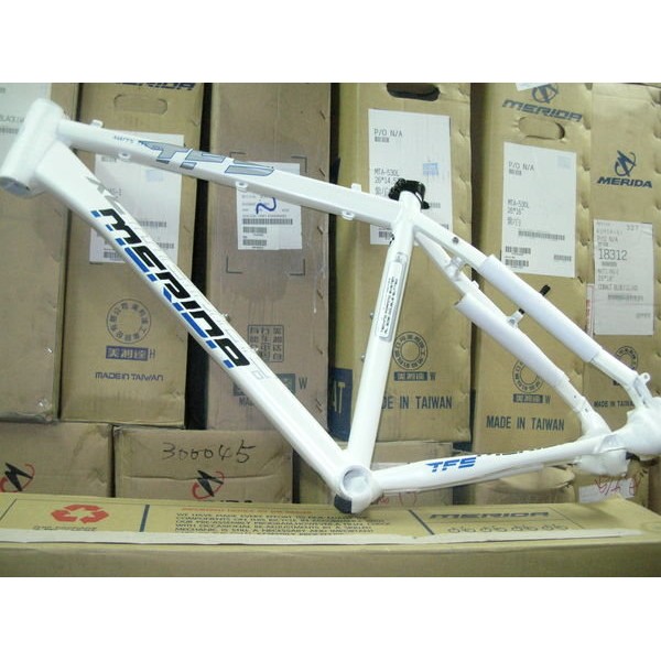 美利達"名駒MATTS TFS 500 "鋁合金車架 白色 | 蝦皮購物
