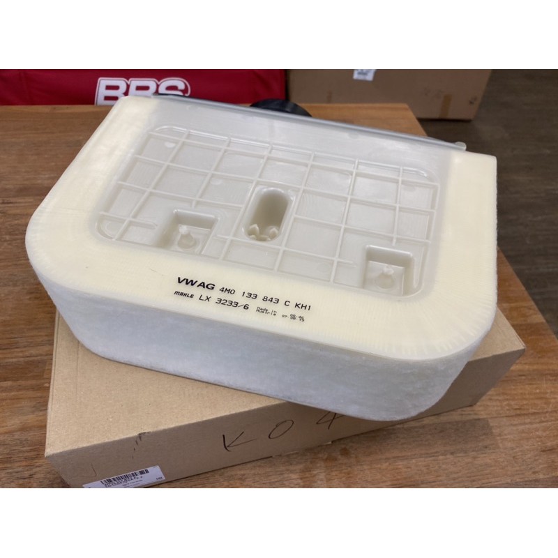 『波卡卡』德國原廠 Q7 4M 空氣芯 4M0133843C 2.0T 3.0T 3.0TDI Hybrid | 蝦皮購物