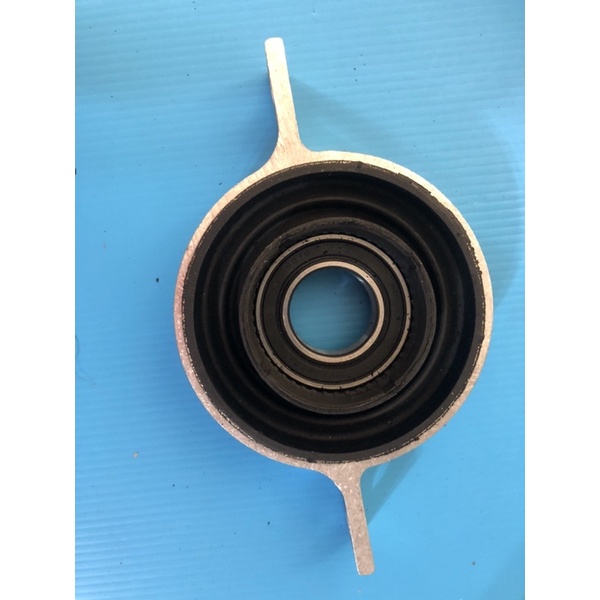 BMW 26127558745 中間吊架 E70/E71 | 蝦皮購物