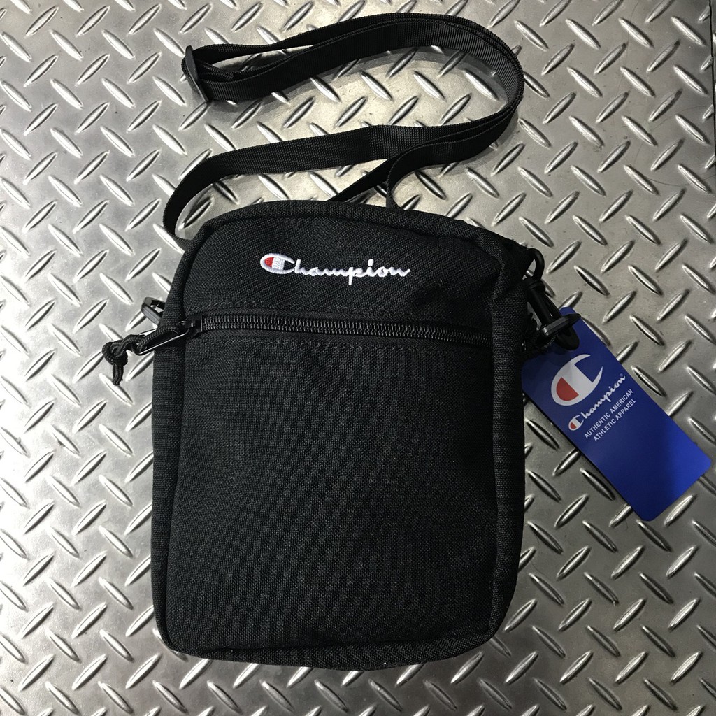 Champion 側背包 小包 現貨 冠軍 4色 黑/紅/綠/藍 | 蝦皮購物
