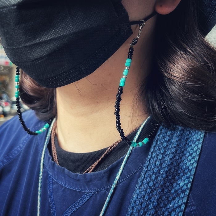 [澤山]日本琉璃色珠多功能項鍊 手環 眼鏡鏈 口罩鏈 冰湖綠/黑（Goro’s tk hb 鷲見 菊地健） | 蝦皮購物