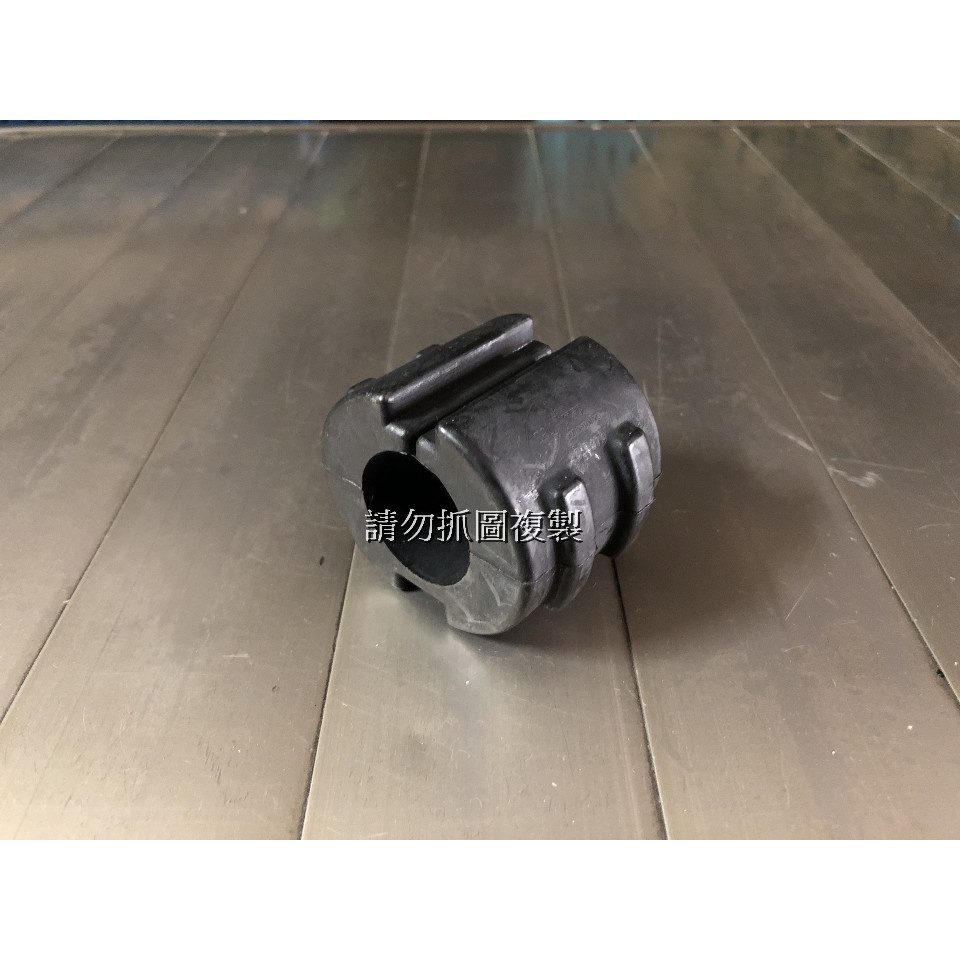 賓士 W203 W204 W211 W212 W220 W221 W117 W156 W176 W246 前平衡桿橡皮 | 蝦皮購物