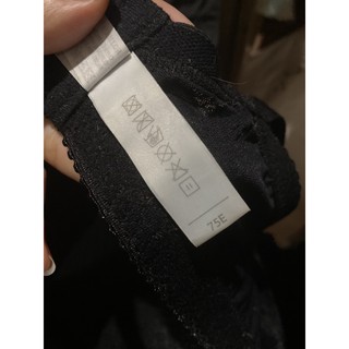 Qmomo裸樣夜巴黎75E | 蝦皮購物