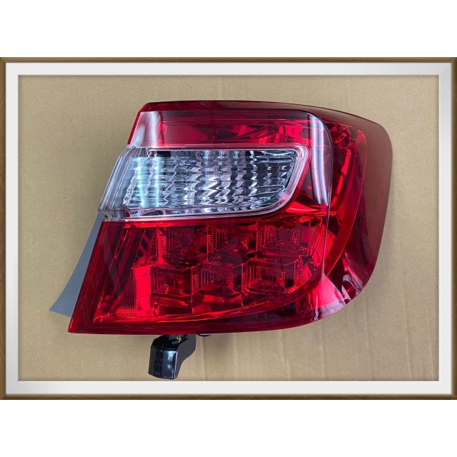 【帝益汽材】TOYOTA 豐田 CAMRY 12~14年 後燈 尾燈 煞車燈 倒車燈《另有賣大燈、霧燈、後視鏡》 | 蝦皮購物