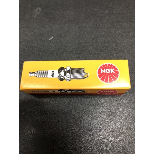 DIY本舖 NGK 火星塞 CR8E NGK 日本特殊陶業 台灣公司貨 非來路不明隻再製品 日本製 | 蝦皮購物