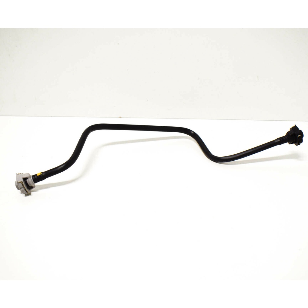 《歐馬國際》95B122447E PORSCHE MACAN 水管 副水桶 副水箱 到 水箱 德國原廠 | 蝦皮購物