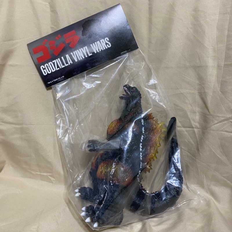 （IG售出）全新未拆 Medicom Toy x CCP 1995 咆哮 紅蓮 哥吉拉 2020 抽選 透光sofubi | 蝦皮購物