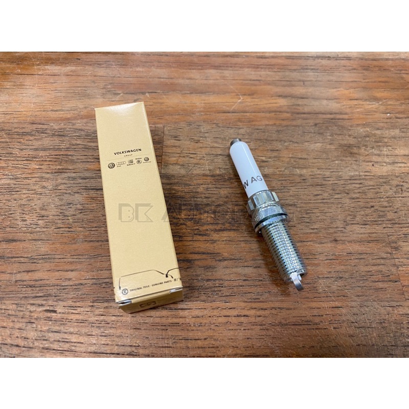 『波卡卡』德國原廠 RS4 B9 火星塞 06M905606F RS5 S4 S5 B9 S6 S7 C8 | 蝦皮購物