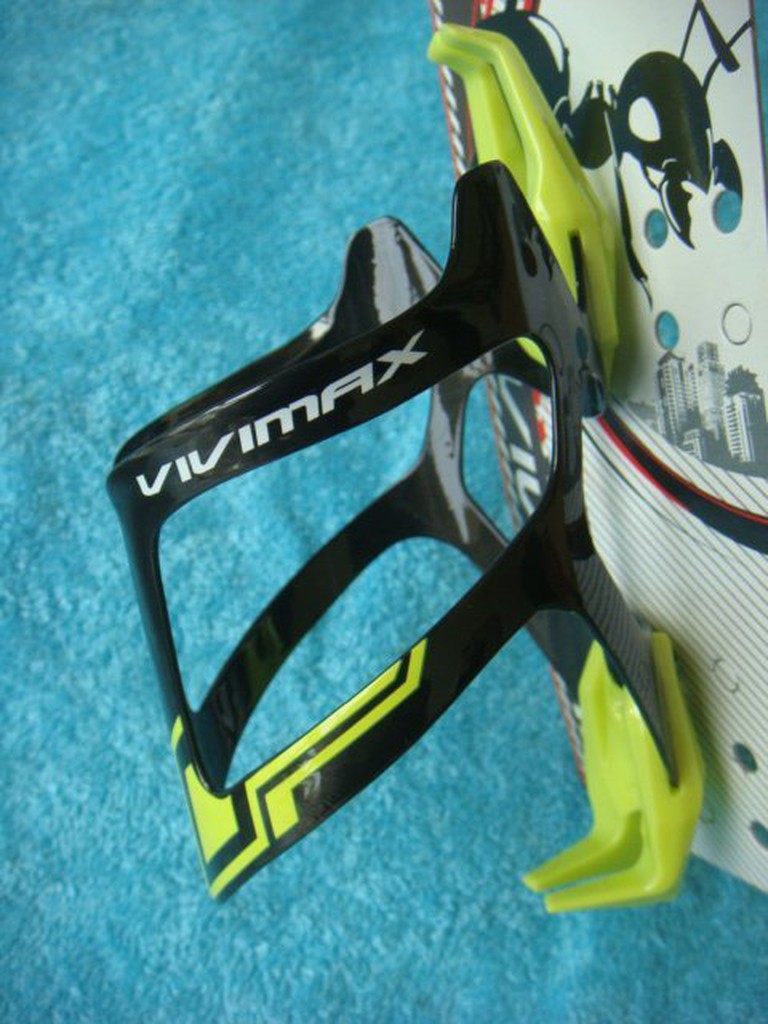 {2+2單車生活}Vivimax UD Carbon 複合式碳纖維水壺架 自行車專用 登山車 公路車 單速車 折疊車黑綠 | 蝦皮購物