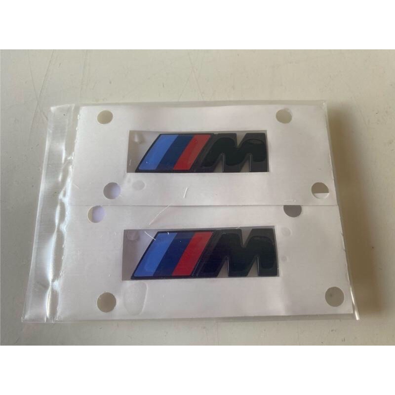 BMW正原廠M Logo 最新款黑色標誌 葉子板 M標誌 G30 G05 F40 G20 G21 G01 G02 G29 | 蝦皮購物