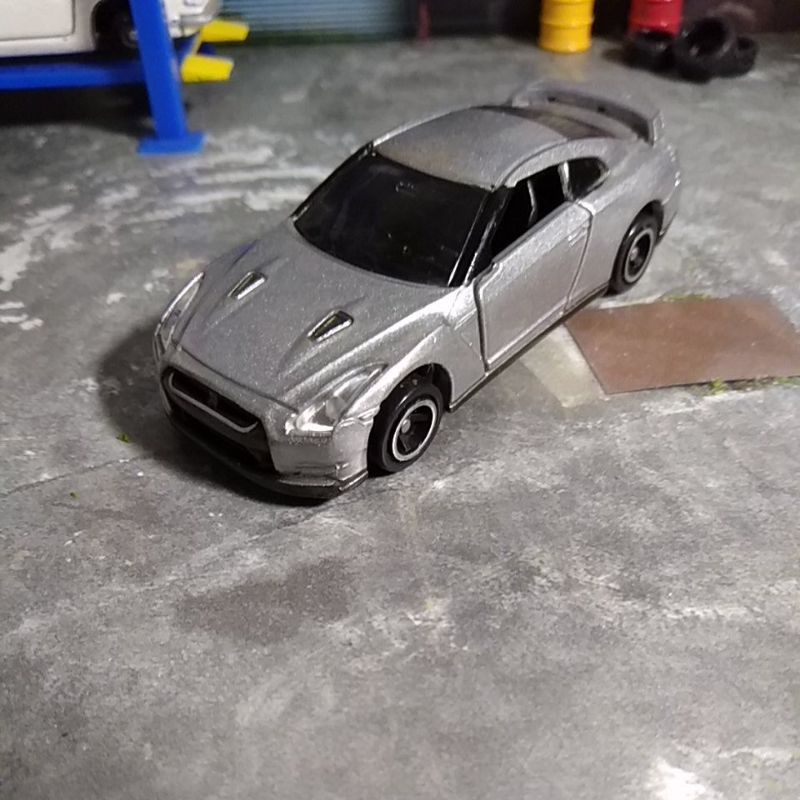 TOMICA NISSAN SKYLINE GTR R35 | 蝦皮購物