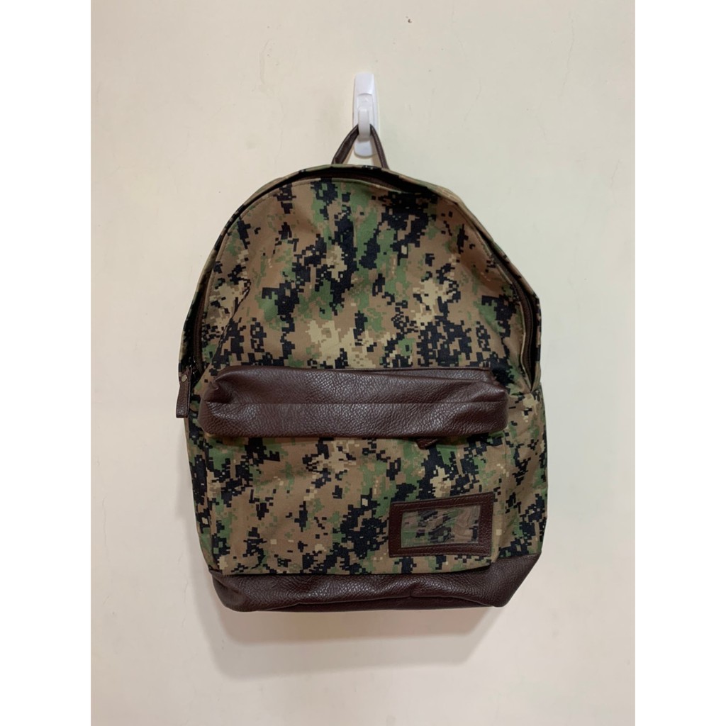 二手包 」 le-junev 後背包（數位迷彩）12 | 蝦皮購物