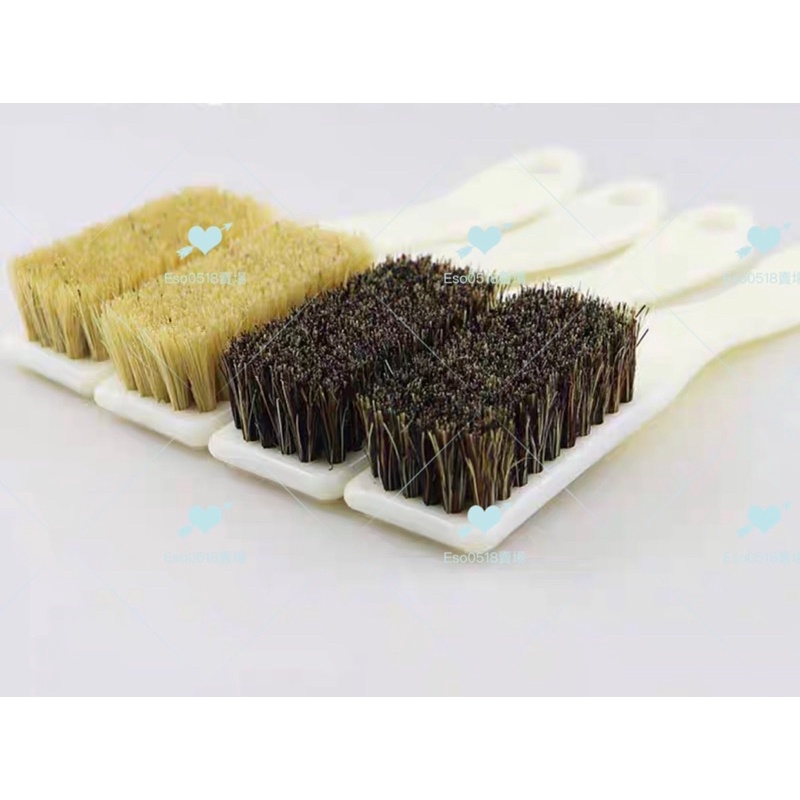 《泓潤》文玩刷子 豬鬃毛硬毛軟毛刷 豬鬃毛刷 文玩刷具 大小金剛橄欖核菩提核桃 清理工具 | 蝦皮購物