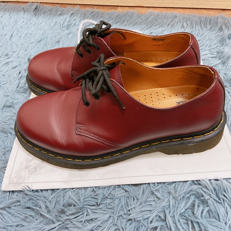降價售出 Dr martens 1461 3孔 酒紅色 Eu41 馬丁鞋 馬汀鞋 二手品 | 蝦皮購物