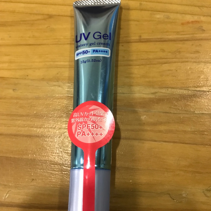 日本製DAISO UV GEL 臉部專用水感防曬霜SPF50+ PA++++ 防曬乳液 15g | 蝦皮購物