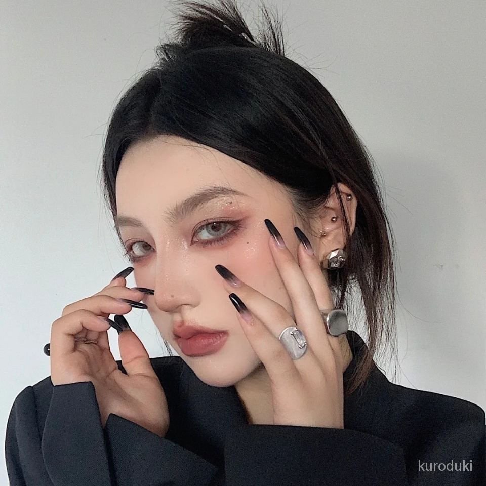 【優先好物】手工定製甲片穿戴甲成品可拆卸歐美漸變黑色光療甲美甲假指甲貼片jioyh IKRM | 蝦皮購物