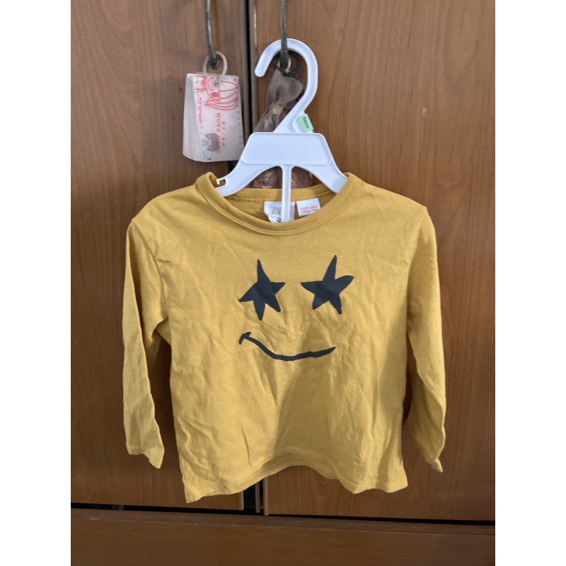 zara 芥黃笑臉t(86cm) | 蝦皮購物