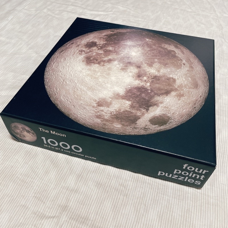現貨秒寄！全新正版 Four Point Puzzles The moon 1000pcs 拼圖 月球拼圖 | 蝦皮購物