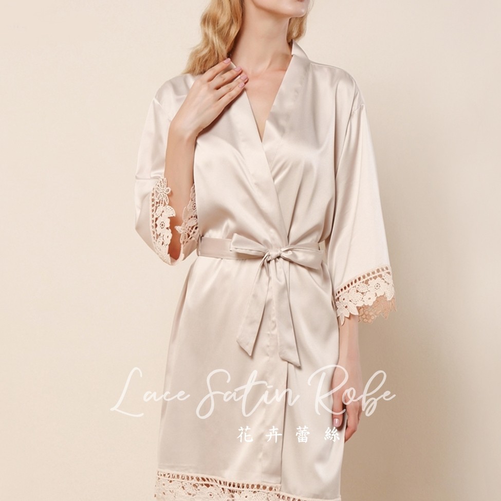 BABIYO 台灣現貨+預購 晨袍 睡袍 睡衣趴 新娘睡袍 伴娘晨袍 伴娘禮物 花卉蕾絲晨袍香檳色 | 蝦皮購物