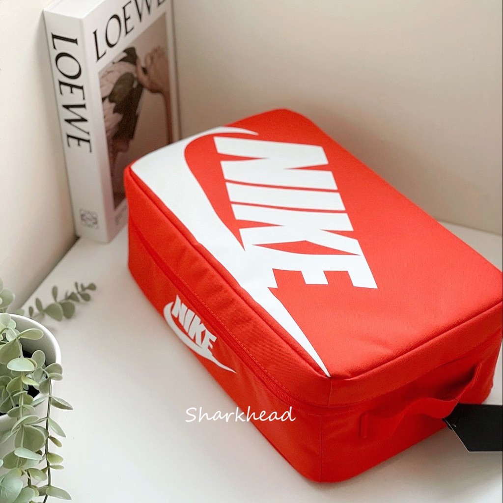 【Sharkhead】現貨 Nike Shoes Box Bag 鞋袋 鞋盒 手提袋 紅 球鞋袋 BA6149-810 | 蝦皮購物
