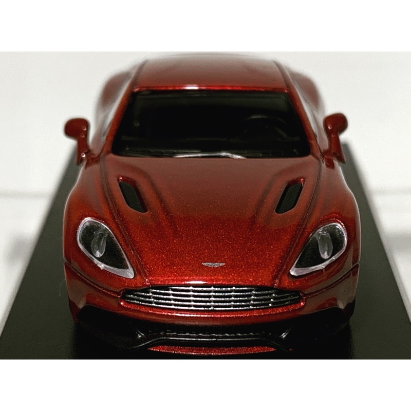 Kyosho 1/64 ASTON MARTIN Vanquish | 蝦皮購物