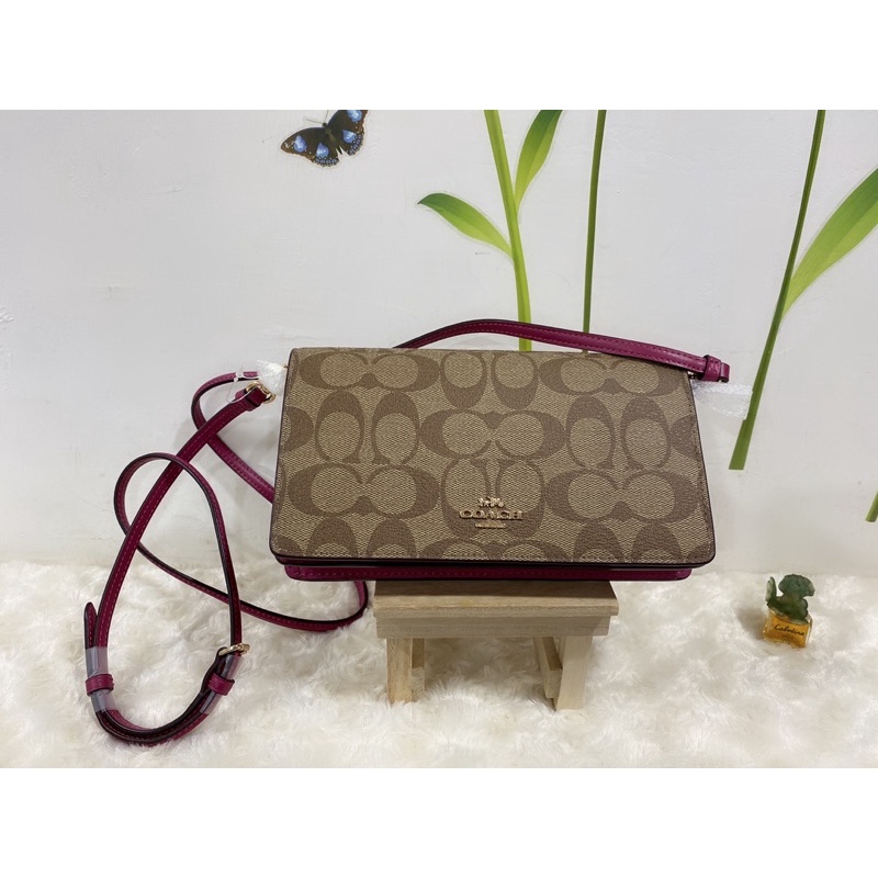 Coach 老花/桃紅色邊 翻蓋WOC斜背包 （現貨） | 蝦皮購物