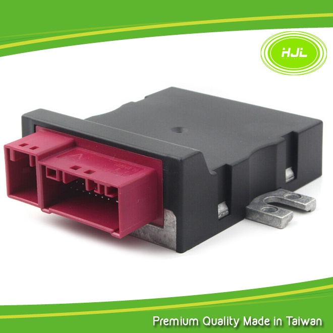 [台灣公司貨] BMW 320 GT X3 X4 F01 F02 F07 F10 F12 燃油泵控制模組 全新 | 蝦皮購物