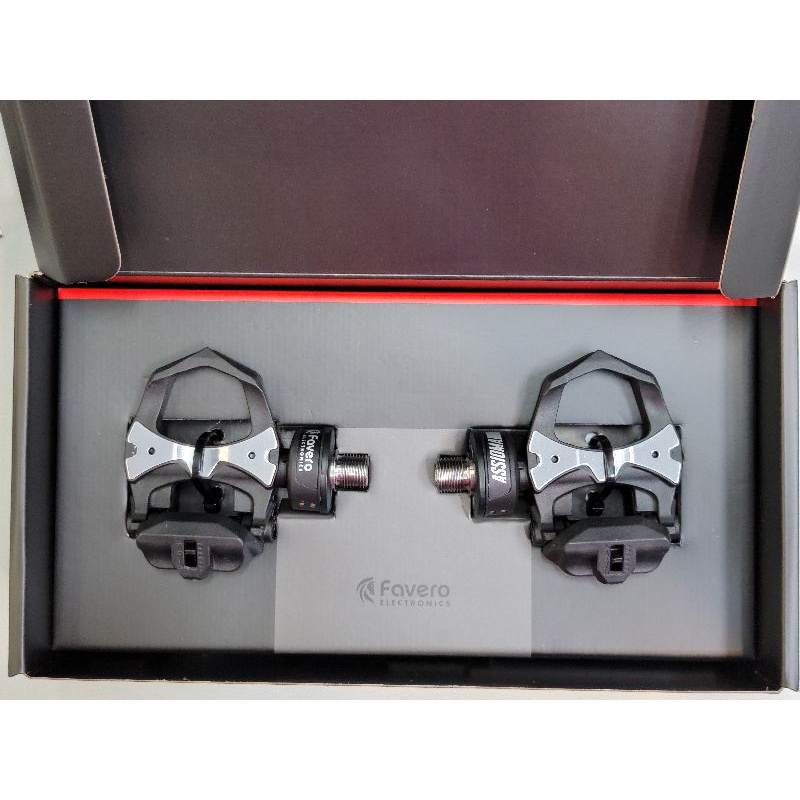 義大利 FAVERO ASSIOMA DUO 雙邊功率踏板 踏板式功率器 不會有腿組的限制適合2台車換來換去磁吸式充電 | 蝦皮購物
