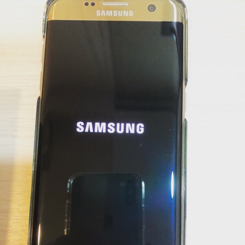 Samsung Galaxy S7 edge 32G 金色 配件齊全 | 蝦皮購物