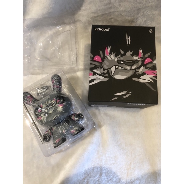 8吋 Dunny 8” 公仔 Shadow Friend Angry Woebots Kidrobot | 蝦皮購物