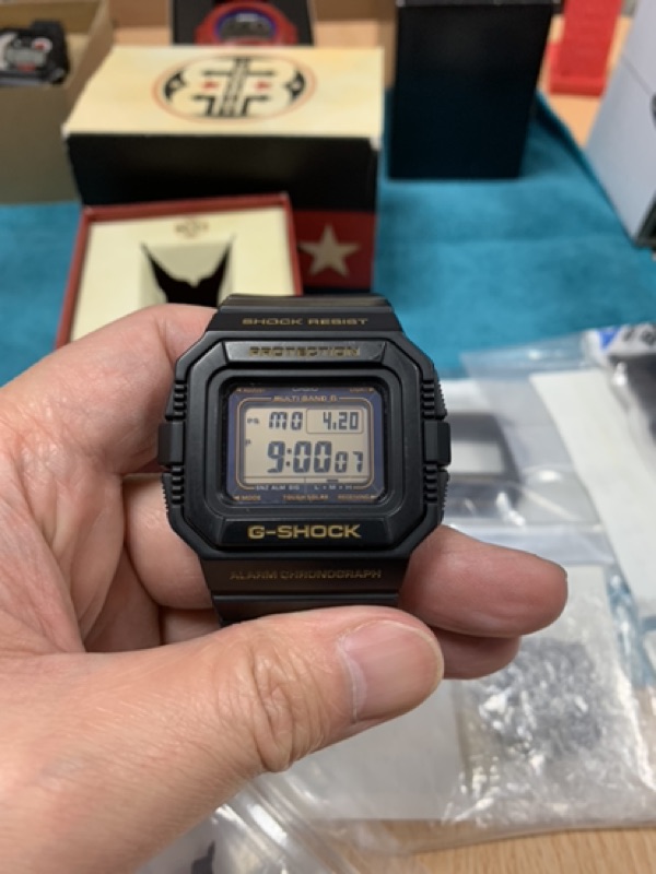 現貨二手收藏品」CASIO 30週年紀念錶G-SHOCK GW-5530C-1jr 盒單 現貨二手收藏品」CASIO 30週年紀念錶G-SHOCK GW-5530C-1jr 盒單