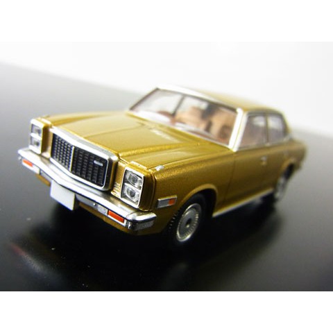 日版 Tomica Limited NEO Luce Legato Super Custom gold TLV-N33a | 蝦皮購物