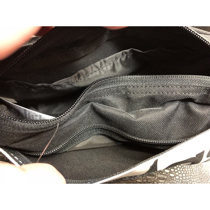 adidas 運動腰包 斜背包 | 蝦皮購物