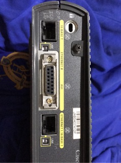 古董級，有破損的 二手 CISCO 1600 Router | 蝦皮購物