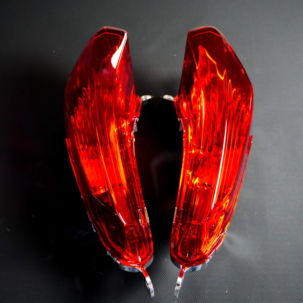 皮斯摩特 一菁 E-GIN FORCE 前方向燈殼 前方向燈組 後前方向燈 FORCE 155 歐規紅 | 蝦皮購物