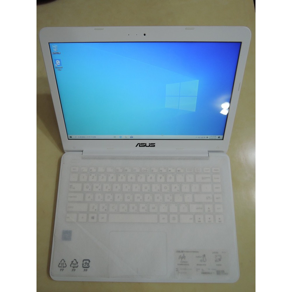 [輕薄時尚,外觀優] ASUS L402N 2018年 14吋 四核心 (N3450/32G+500G/4G) 華碩 | 蝦皮購物