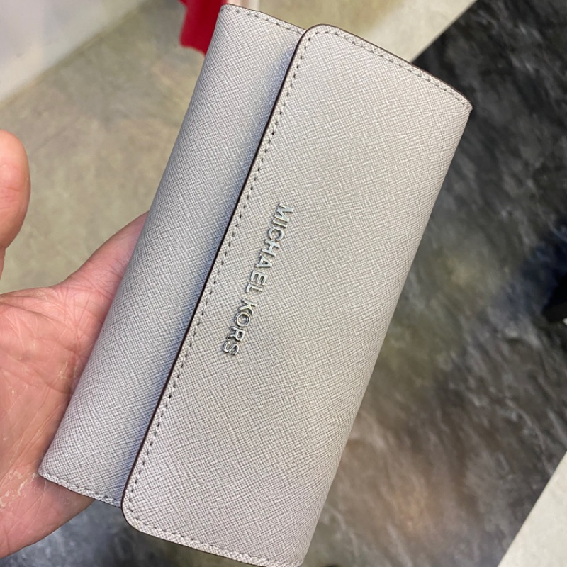 Mk三折大象灰長夾一個 | 蝦皮購物