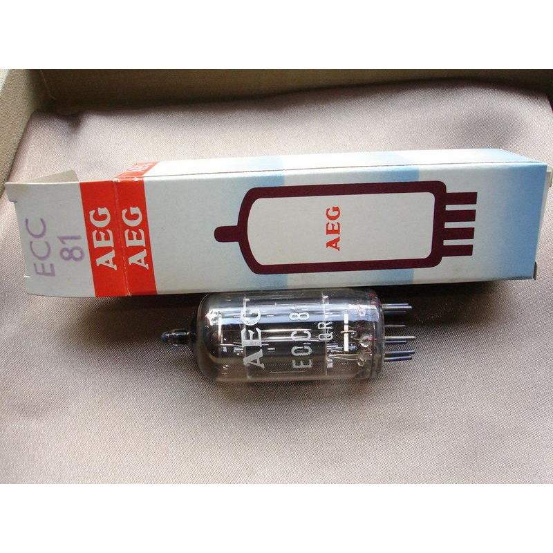 德國 AEG/TELEFUNKEN ECC81/12AT7 NOS 大長屏 / 全新 | 蝦皮購物