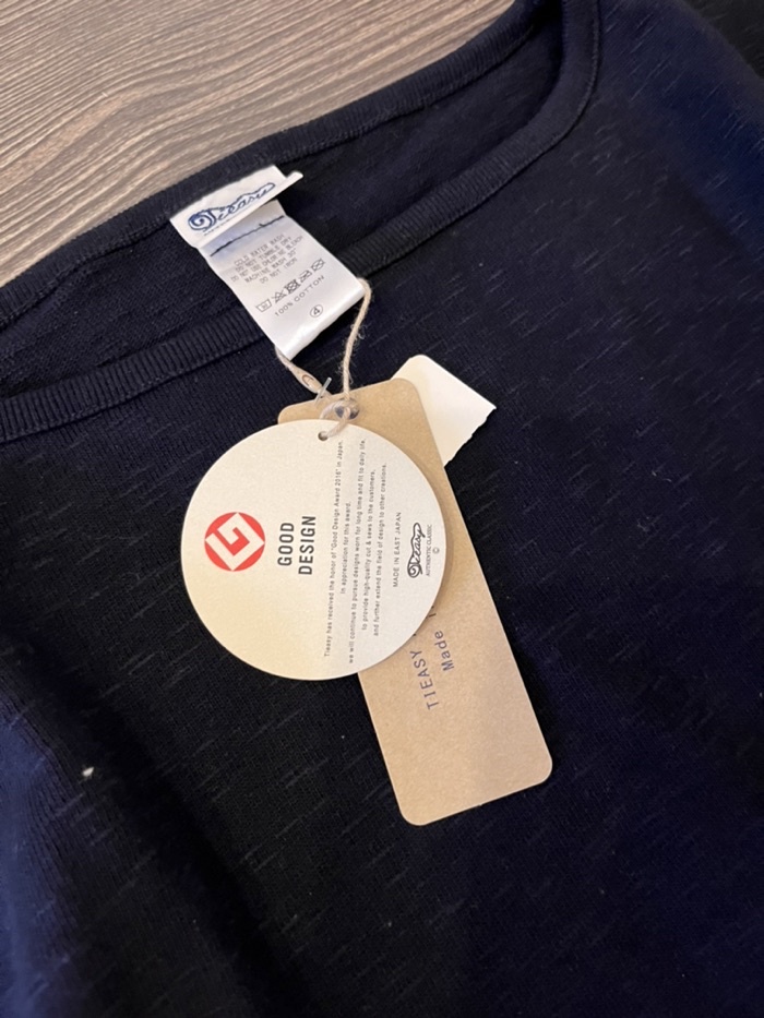 【TIEASY】2016年度GOOD DESIGN大賞日本製T恤，附橫間口袋圓領T恤，男女可穿 | 蝦皮購物