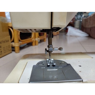 勝家 SINGER 9015 手提式縫紉機 附踩板電源線功能正常 | 蝦皮購物