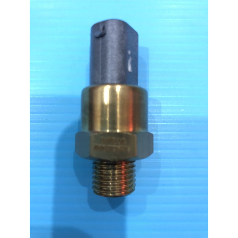 BMW 61318376440 原廠 溫度 SW E36/97.3-(3細腳80-88度) | 蝦皮購物